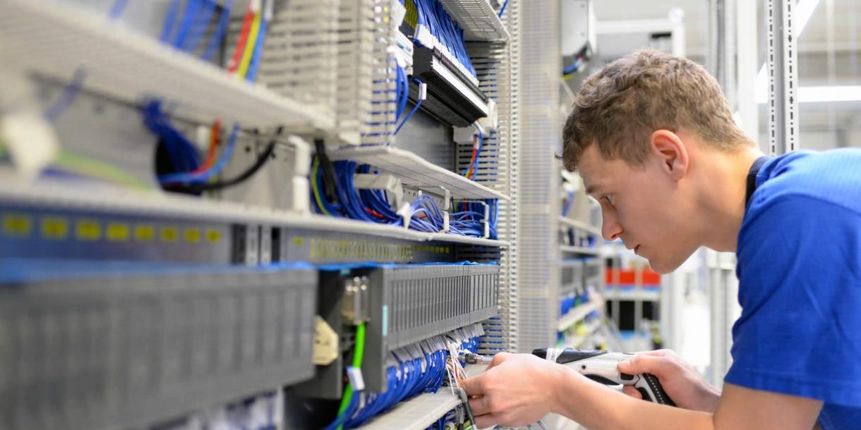 SOLIDWORKS Training and Services